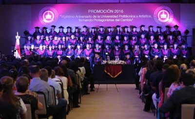 La Universidad ofrece formación a más de 25 mil jóvenes de todo el país ...